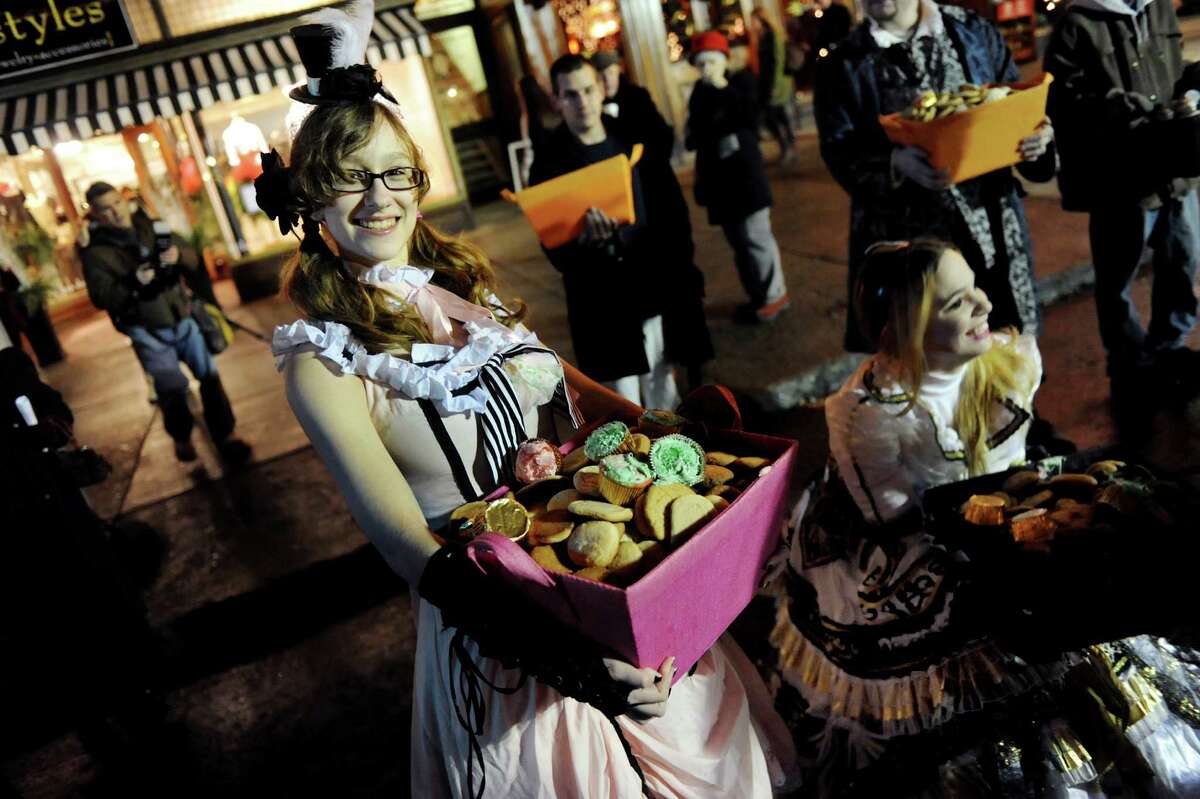Saratoga Springs Victorian Streetwalk 2013