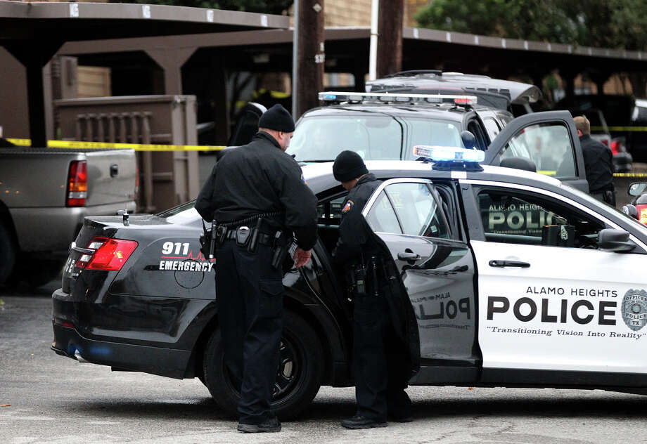 Uiw Police Officer Involved In Fatal Shooting San Antonio Express News