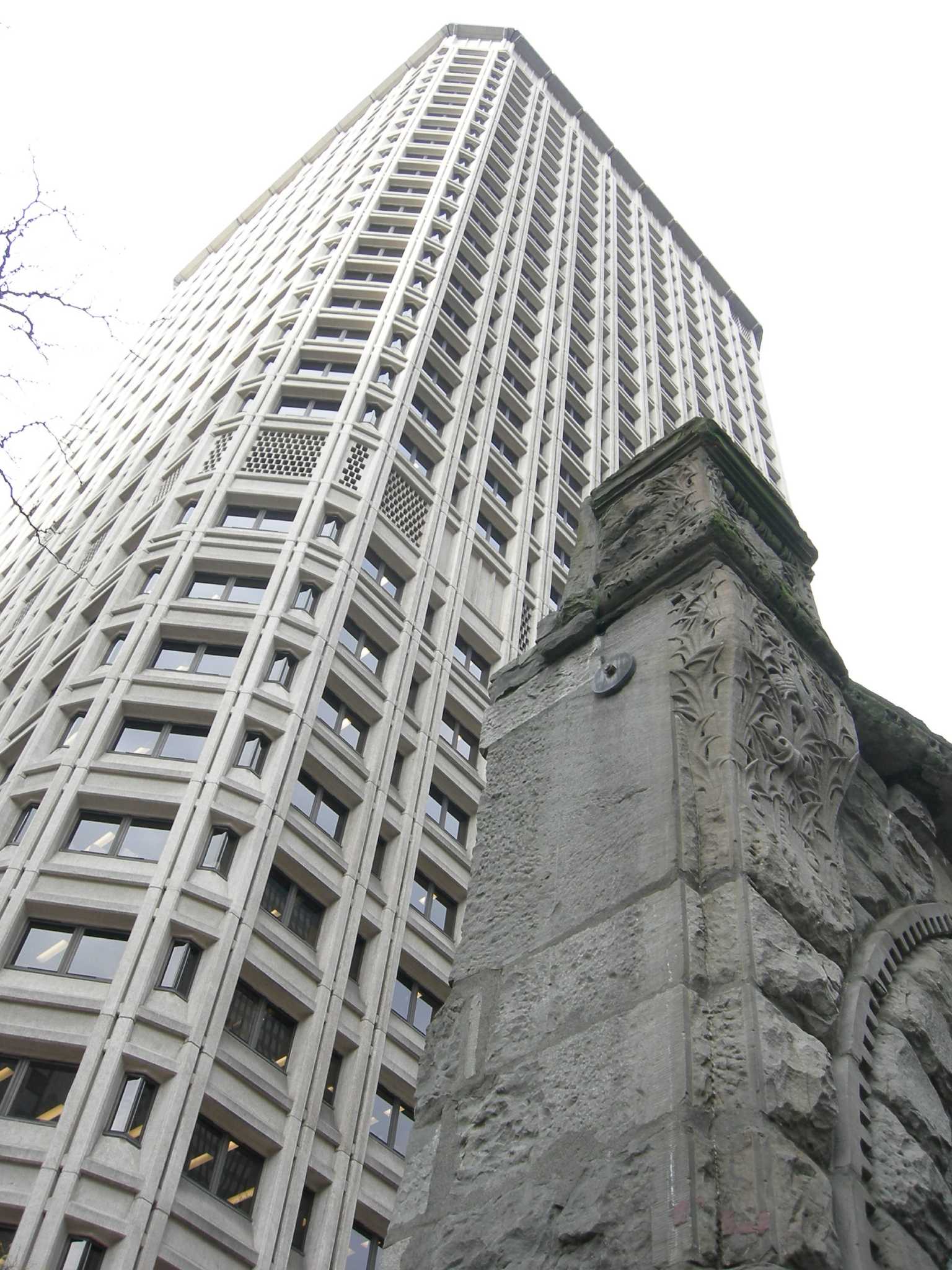 Fred Bassetti, architect and shaper of Seattle: An appreciation