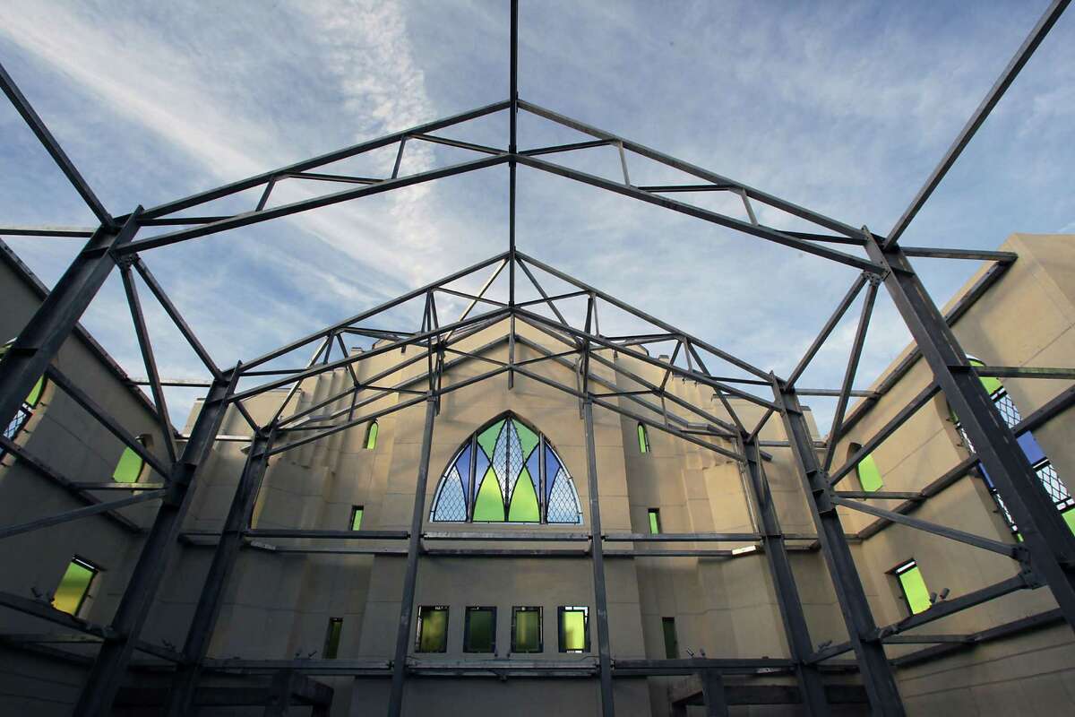 Archeologists make surprising discovery at Bethel church