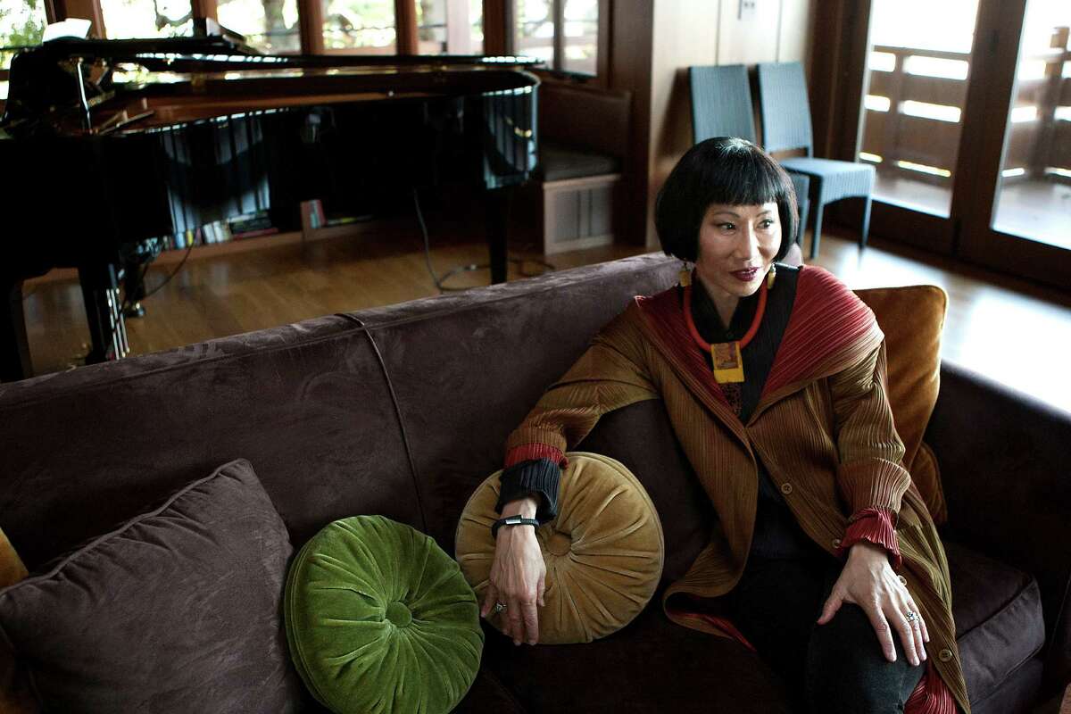 Novelist Amy Tan explores the world of courtesans in 'The Valley of ...