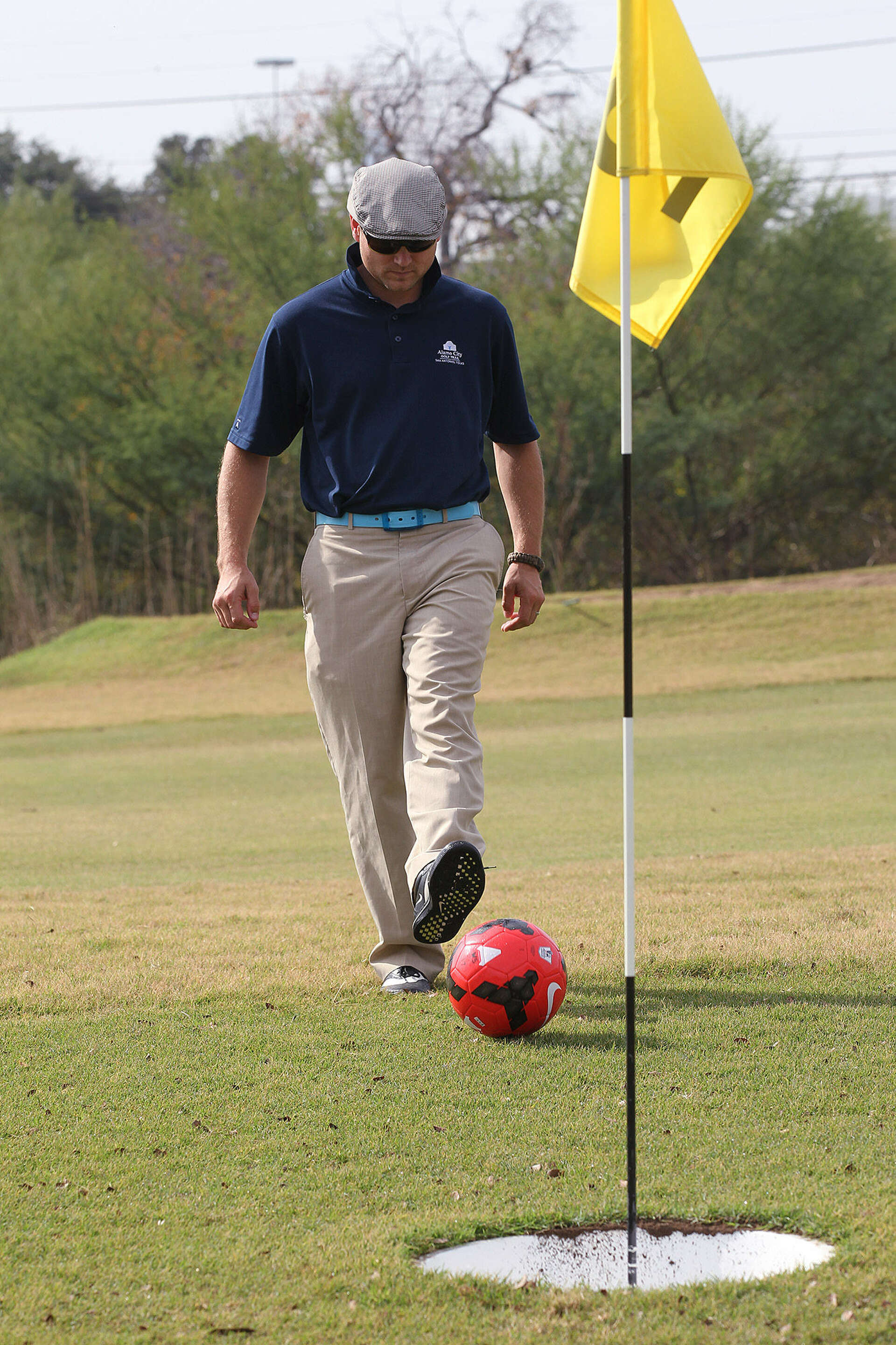 New sport that mixes golf and soccer arrives in San Antonio
