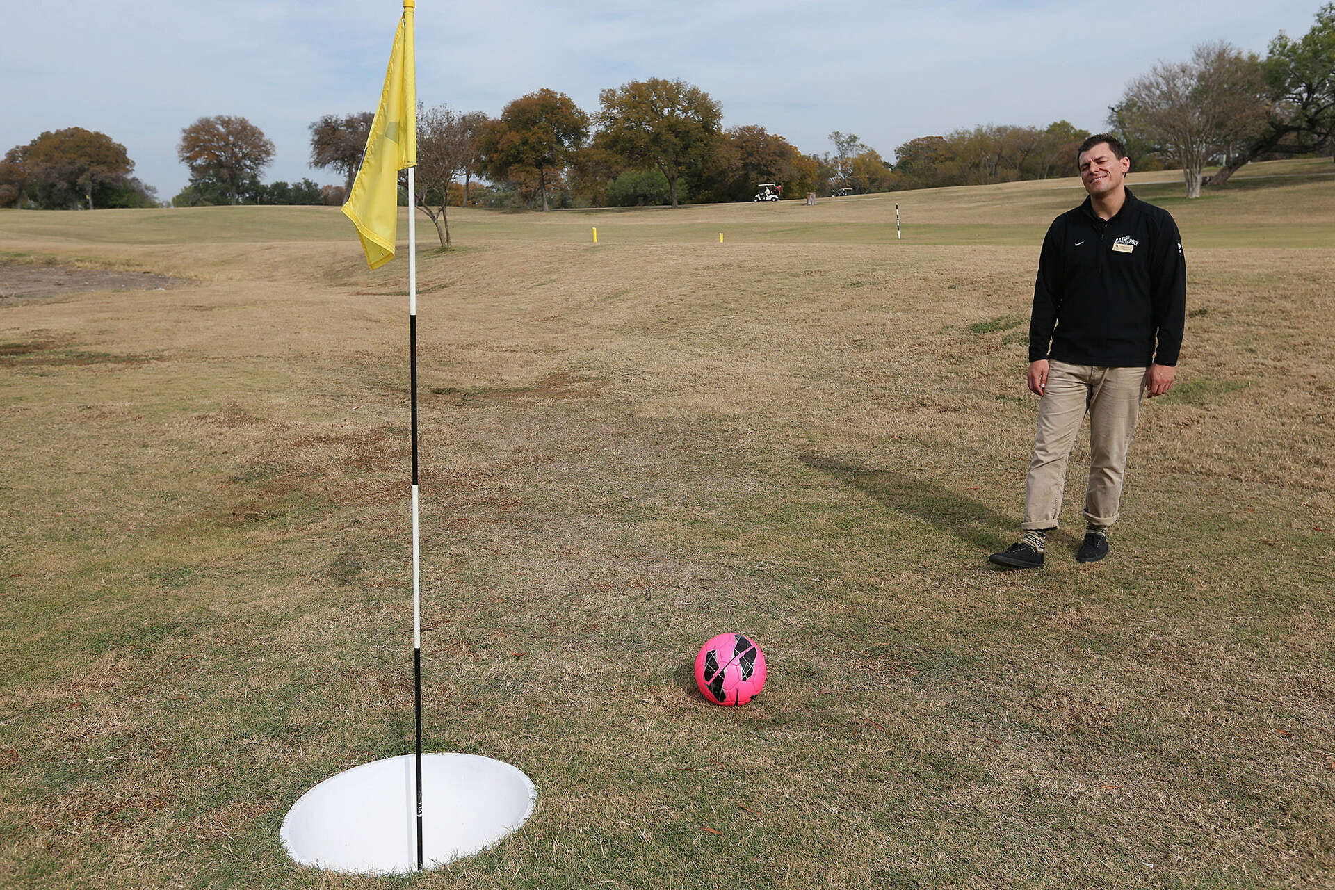New sport that mixes golf and soccer arrives in San Antonio