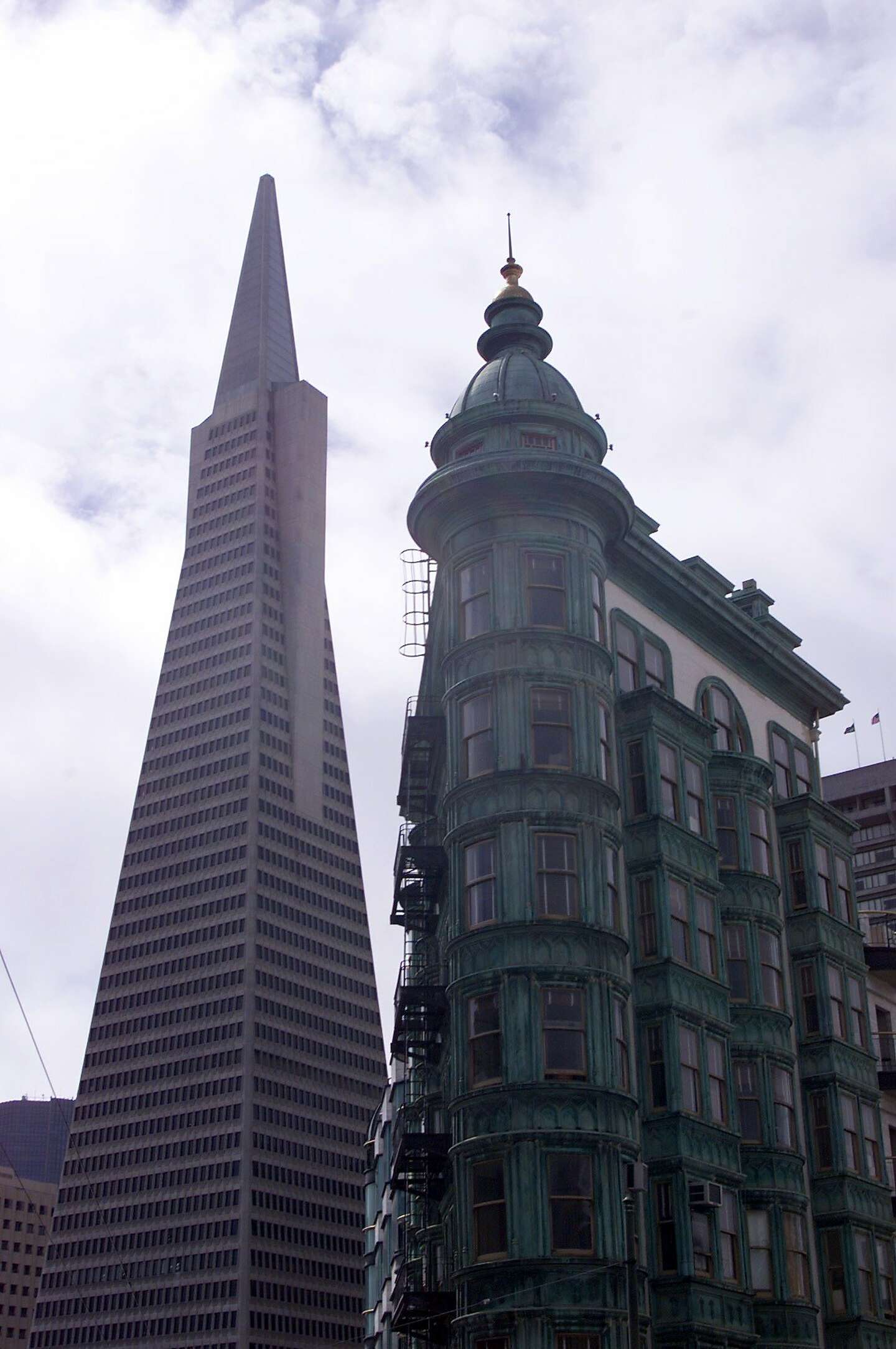 Henrik Bull, architect who restored buildings, dies