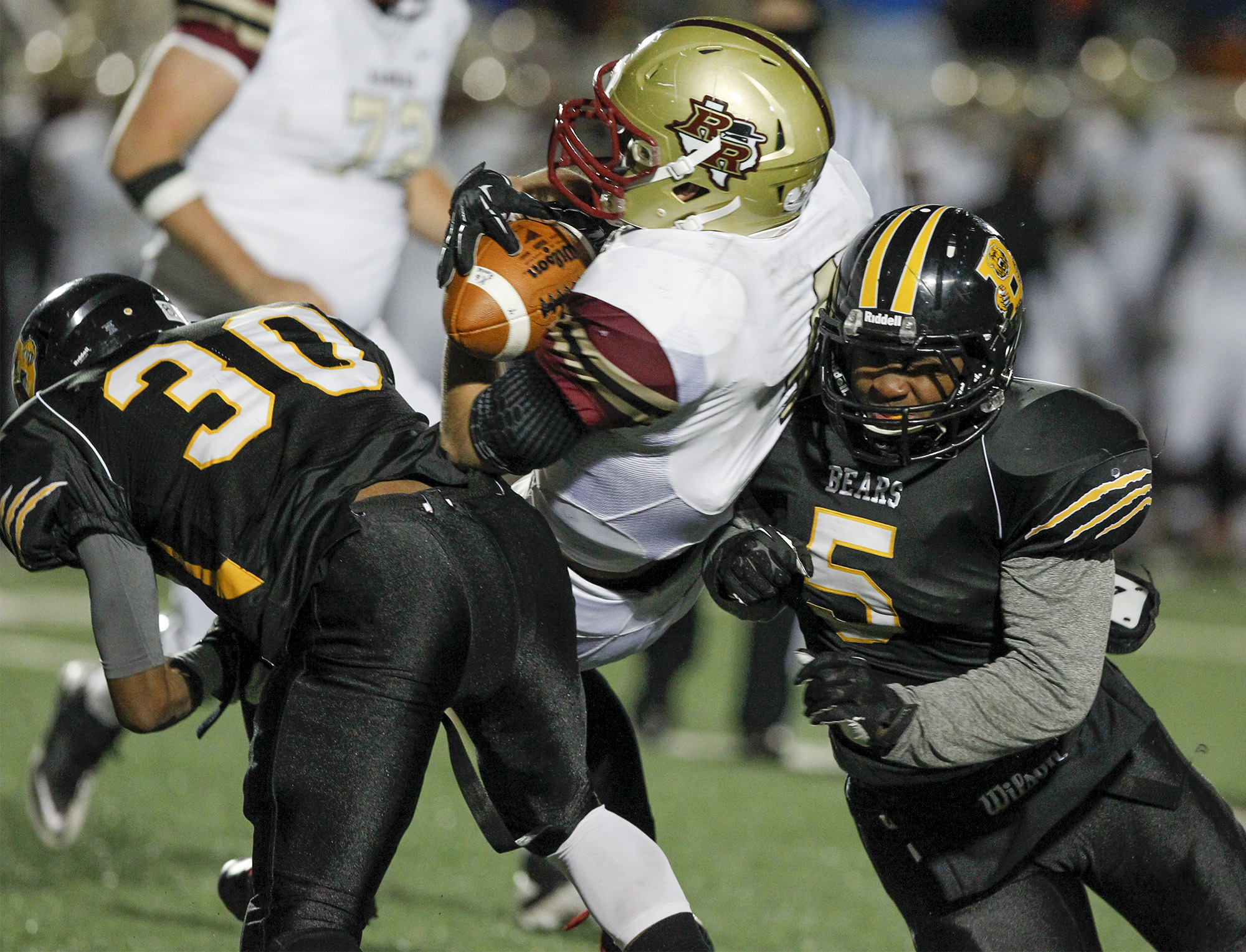 Brennan 30, Leander Rouse 7