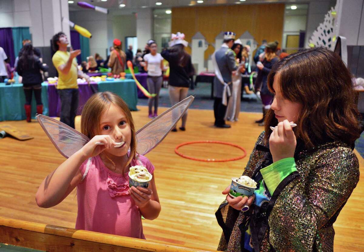 Photos: Lessons from a pig race