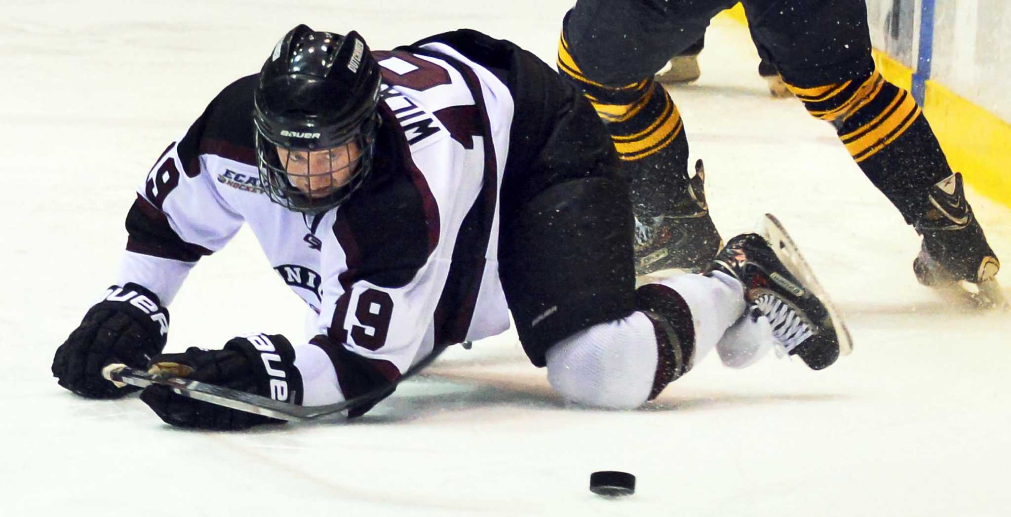 Dutchmen move into 1st-place tie