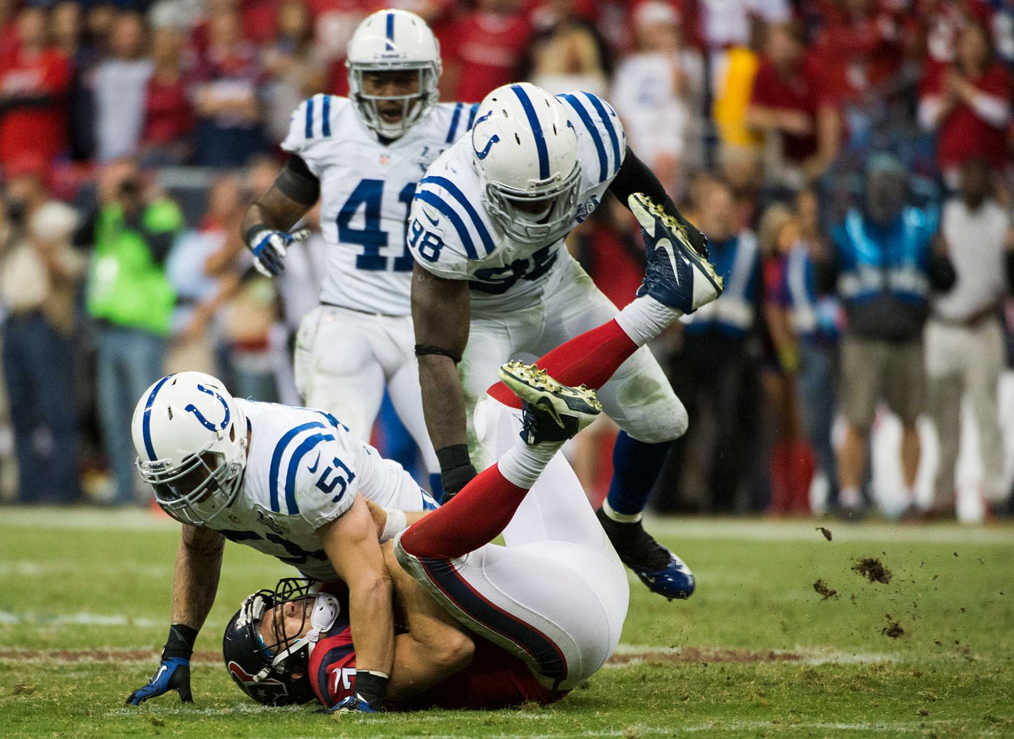 Unlucky '13 rivals worst years on record for Houston pro sports teams