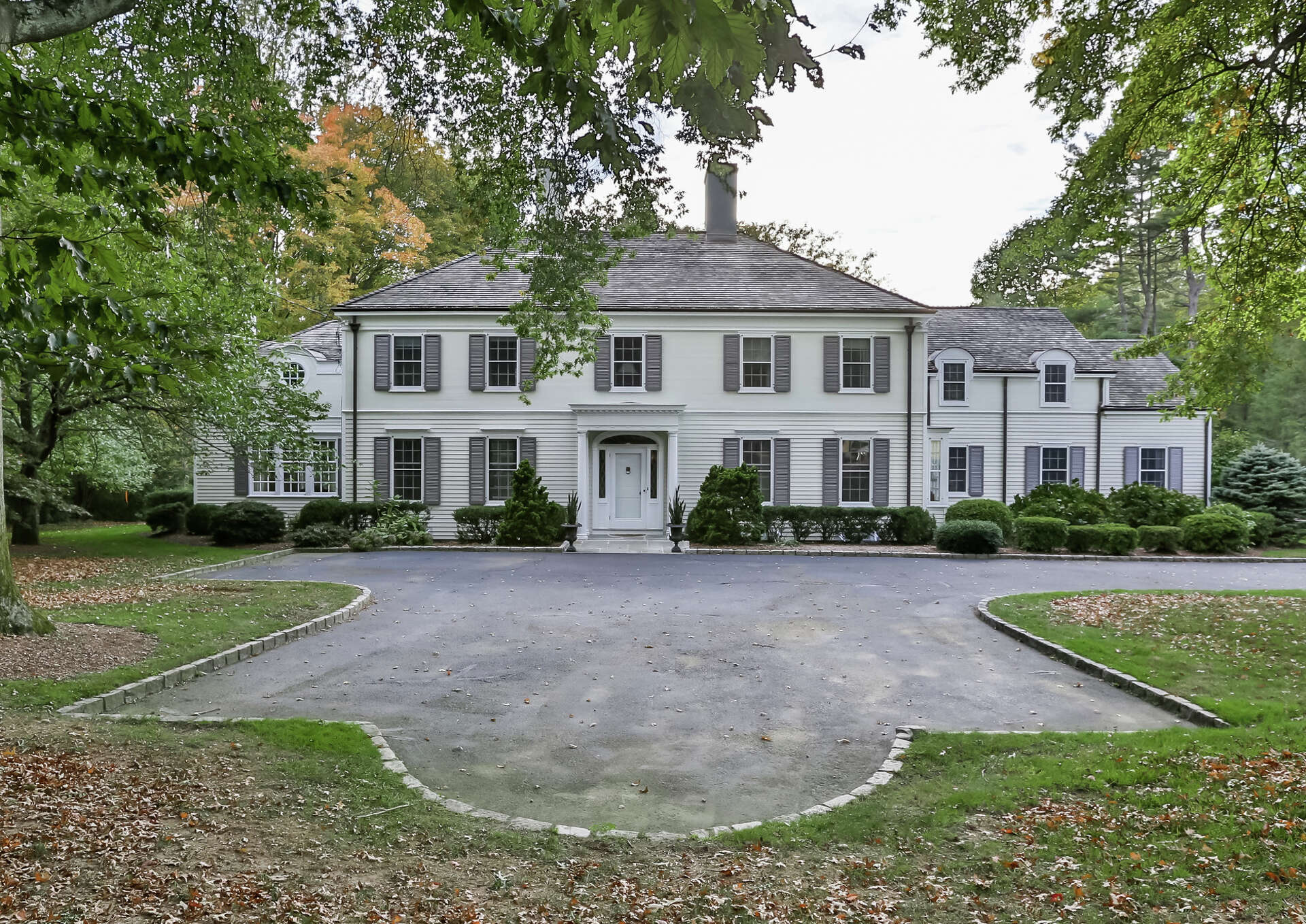 Georgian Colonial Homes Driveways New England Style Architecture: 8