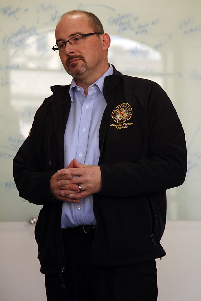 Strong start for Tim Donnelly in governor's race