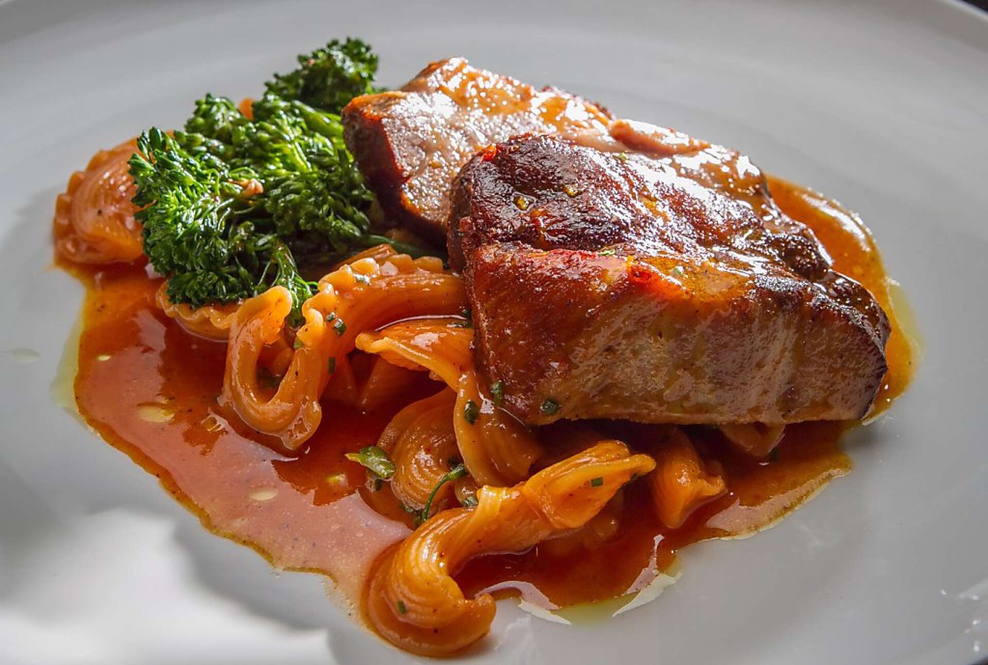 Izzy's Place: Restaurant worth trip to strip mall