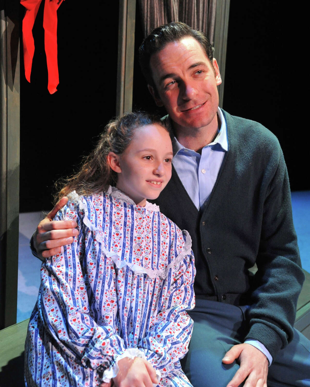Actress, 10, enjoys role in 'White Christmas'