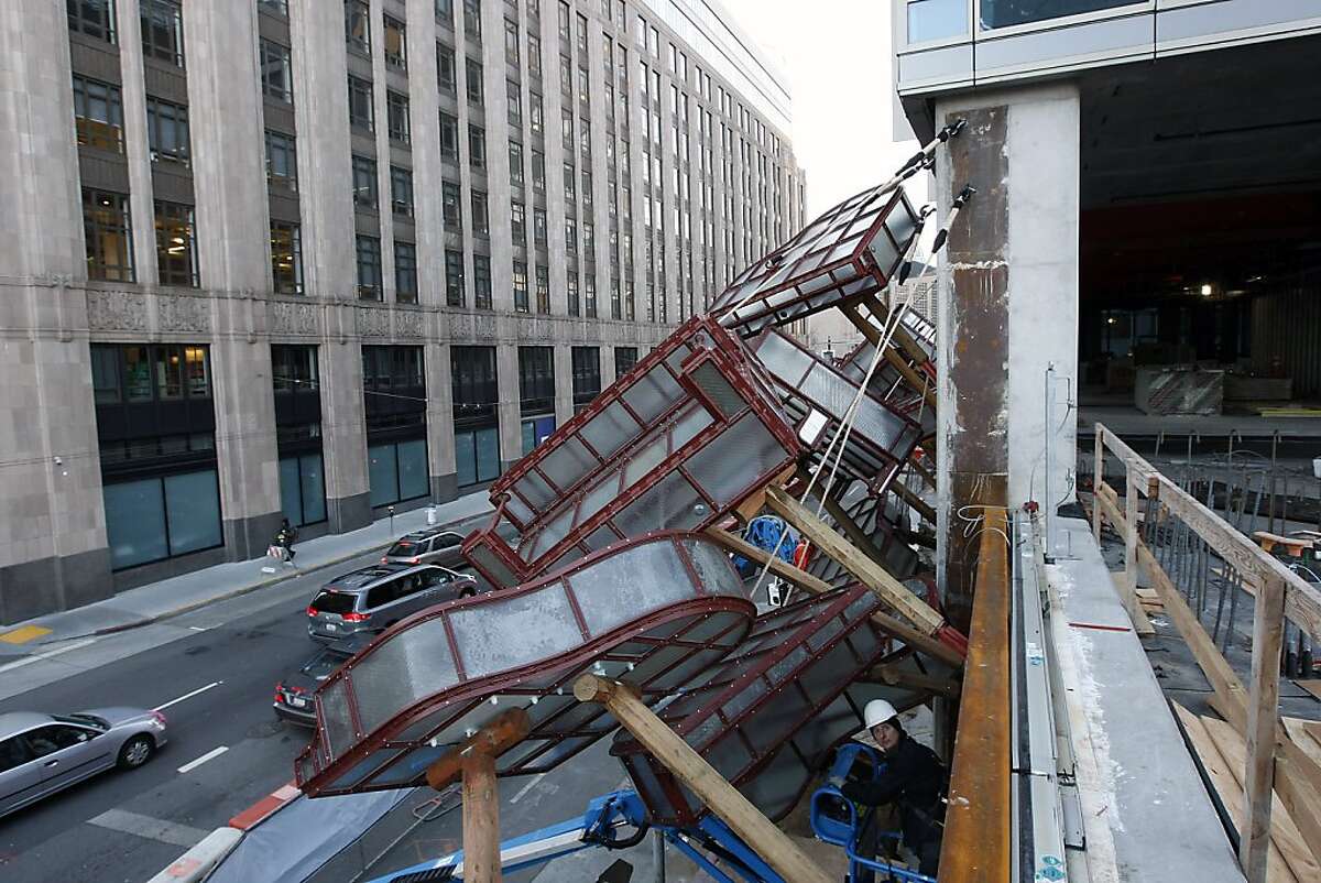 Brian Goggin's 'Caruso's Dream' takes flight