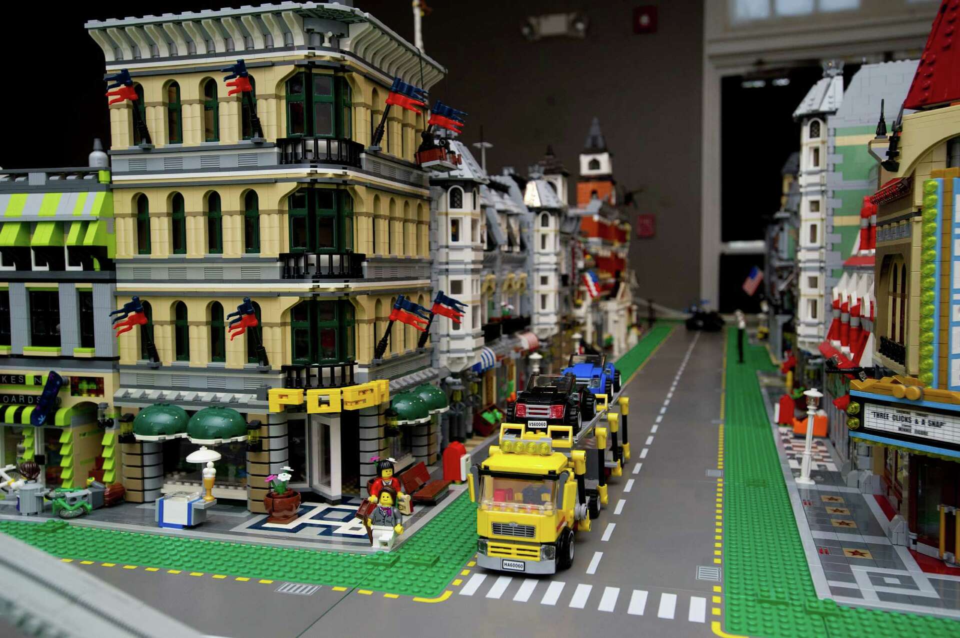 Building excitement: Stamford LEGO show celebrates the whimsical and ...