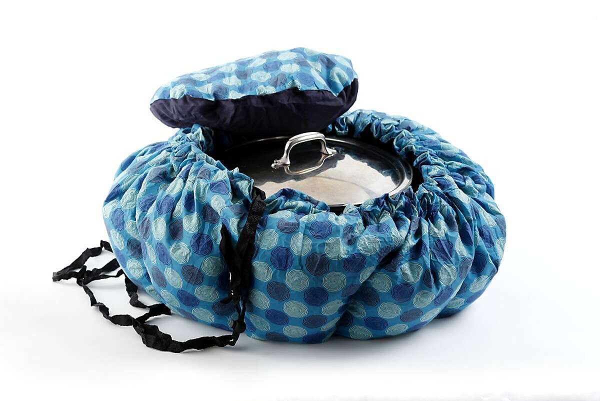 Wonderbag insulated cooker helps African women