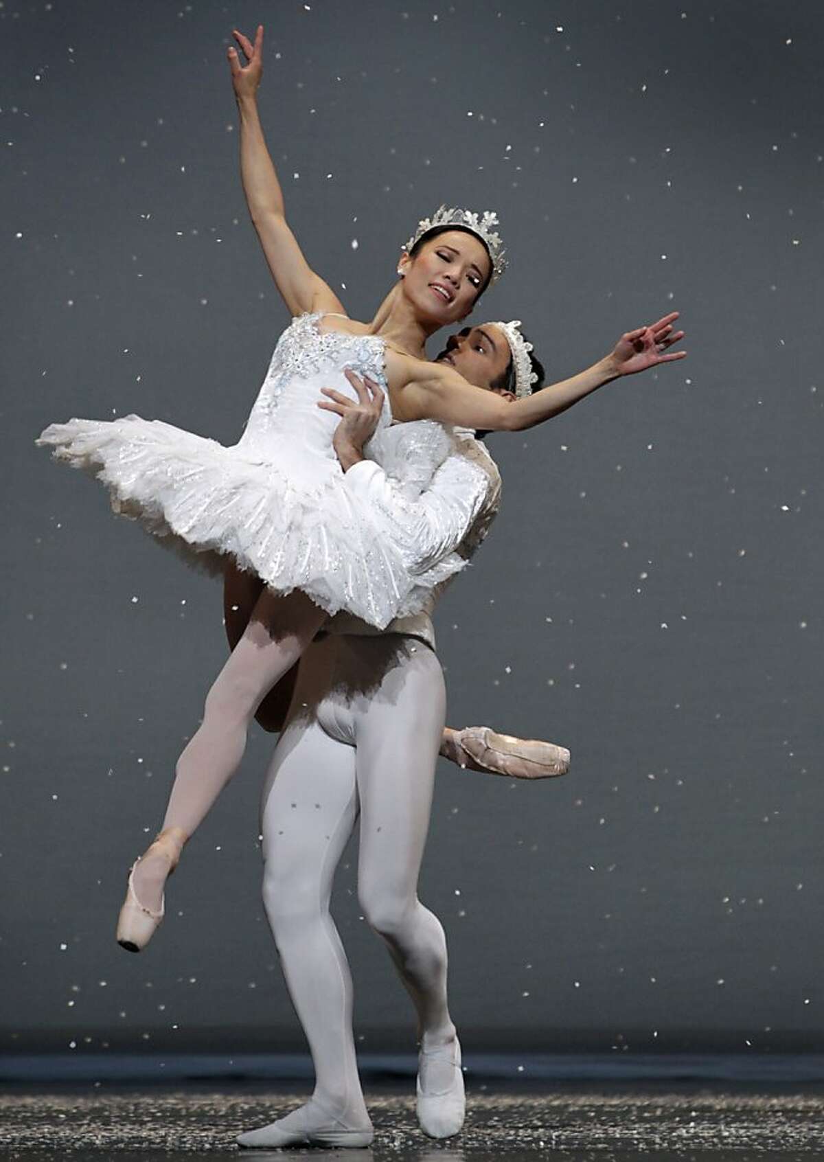 S.F. Ballet review: A sparkling 'Nutcracker'