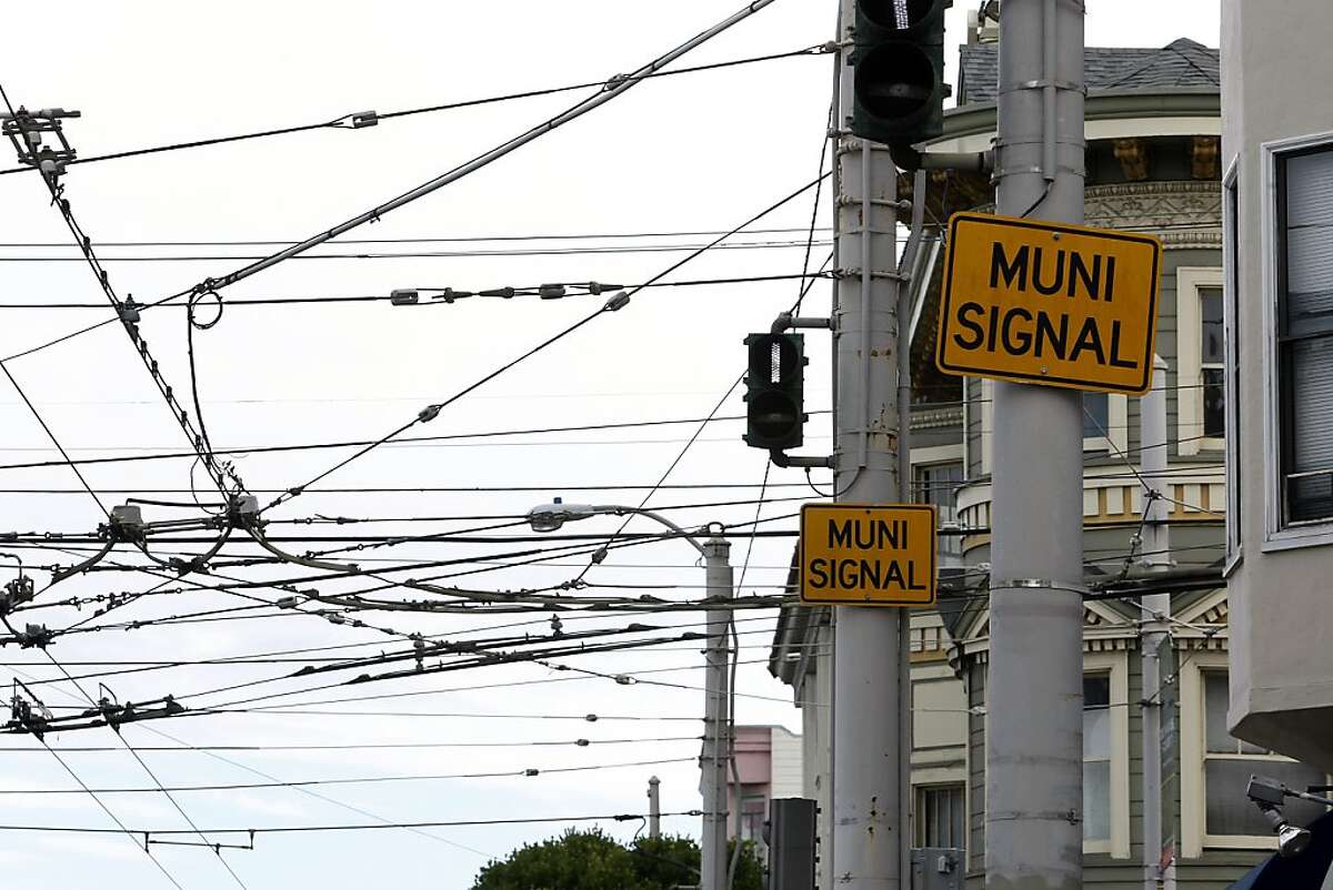 Muni trolley wire 'visual pollution' electrifies debate