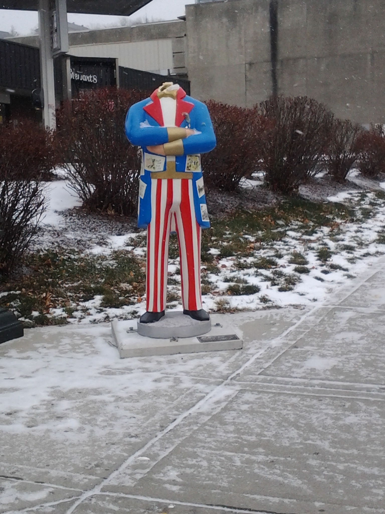 Vandals behead Troy statue