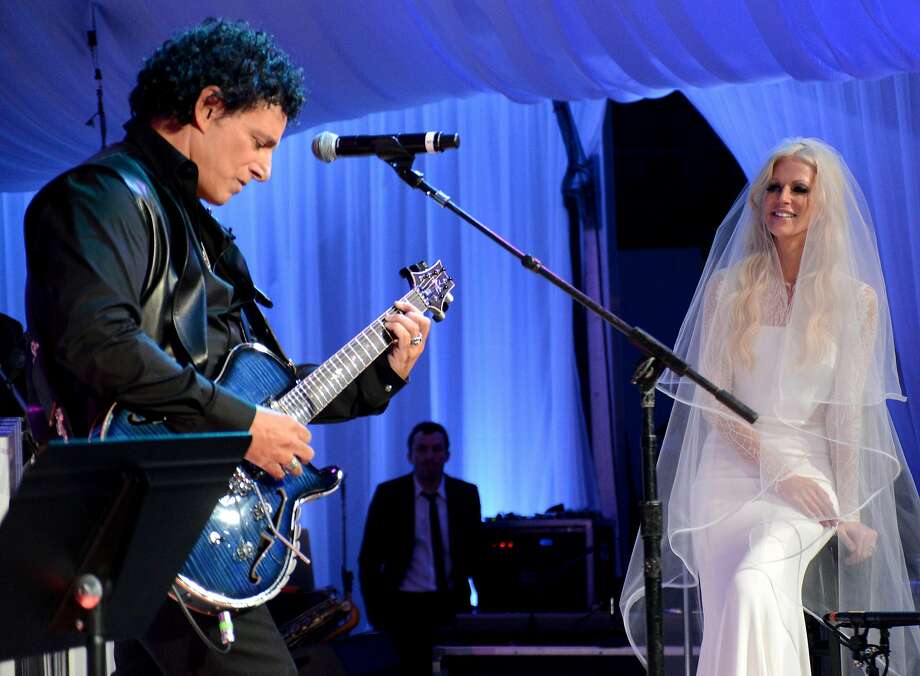 Neal and Michaele Schon wed at Palace of Fine Arts - SFGate