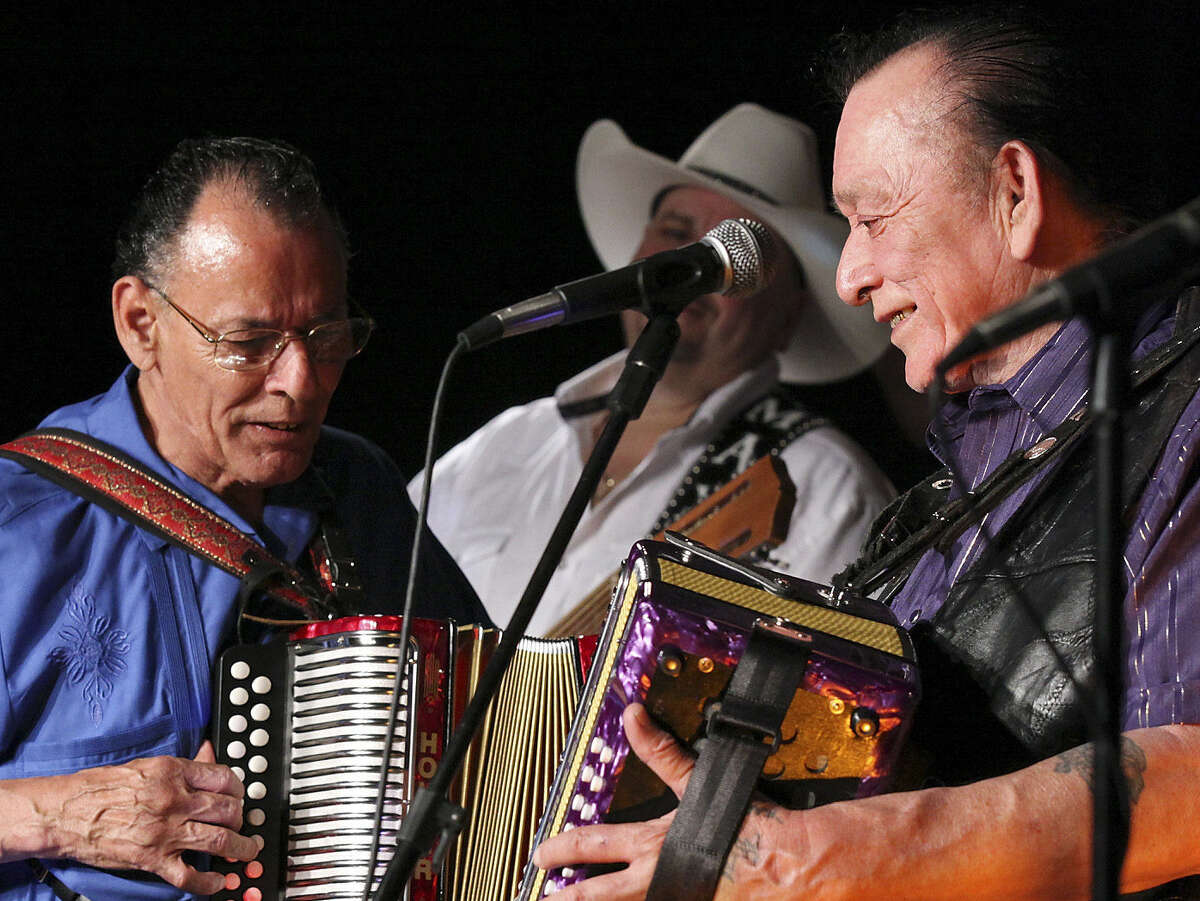 Jimenez brothers set to release new album in 2014