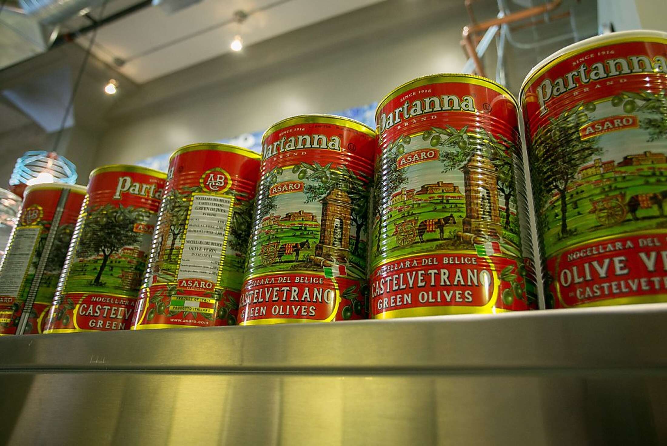 Merigan Sub Shop: Hefty sandwiches, quality fixings