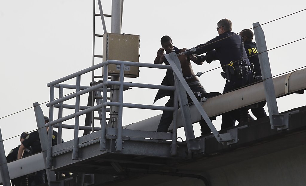 BART service restored - man in custody
