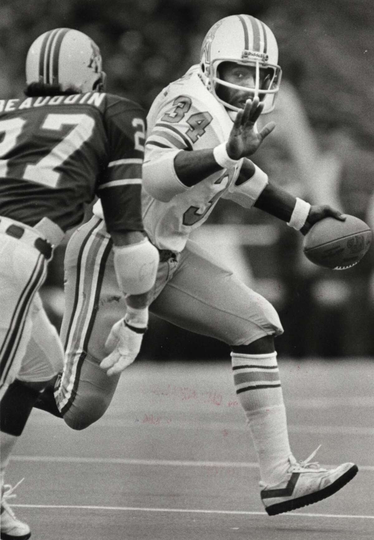 Earl Campbell photos that will make you miss the Oilers