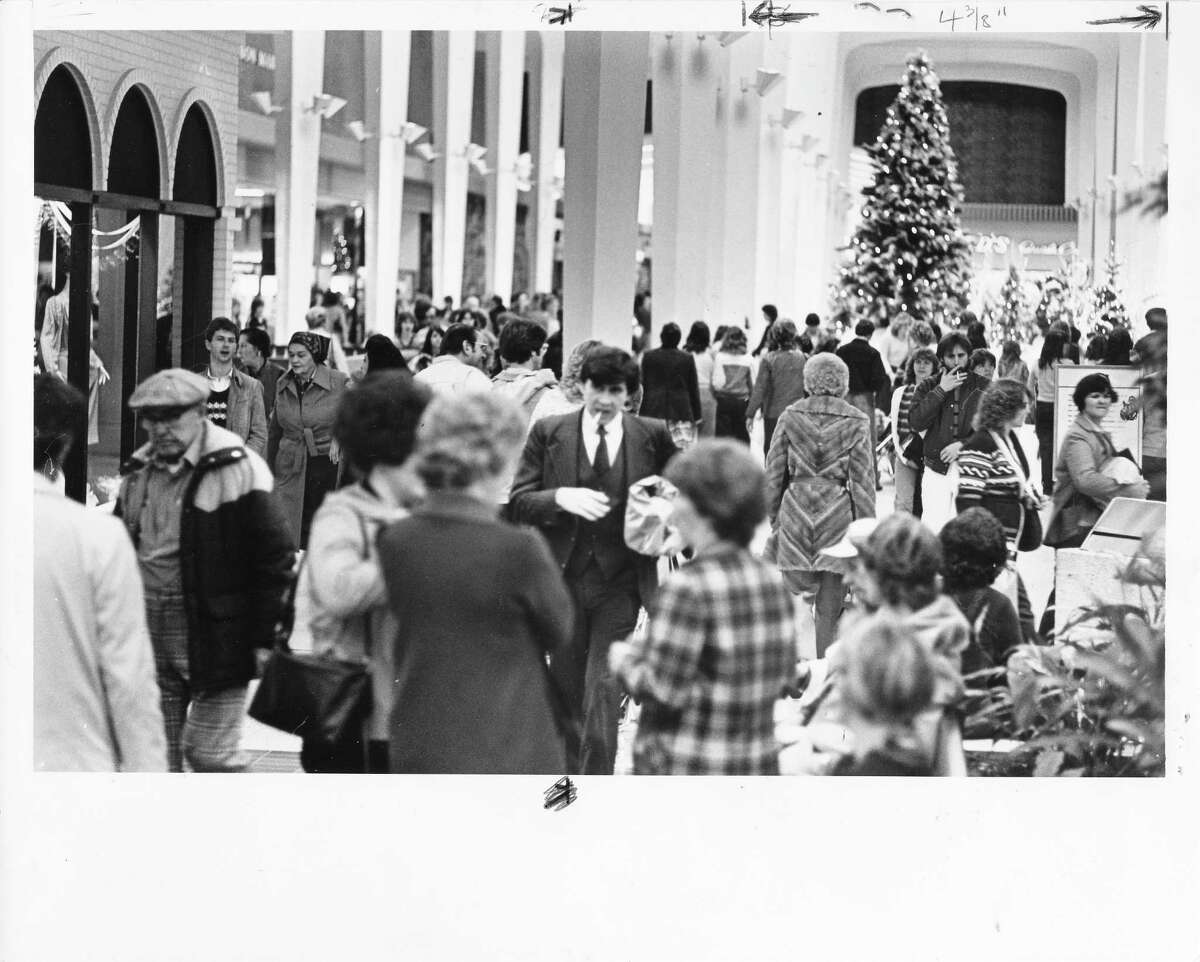 Seattle Christmas traditions: A photo history