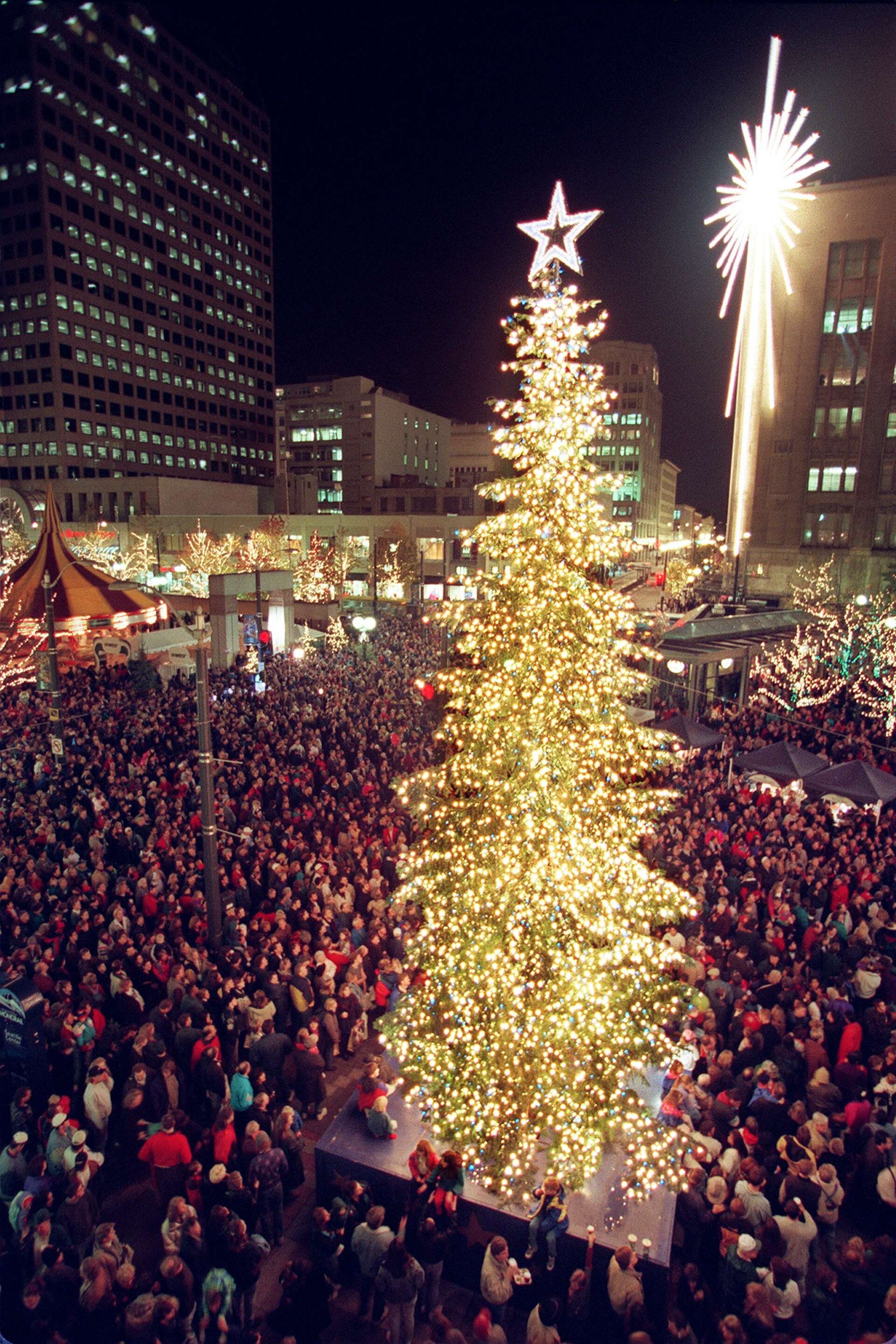 Seattle Christmas traditions: A photo history