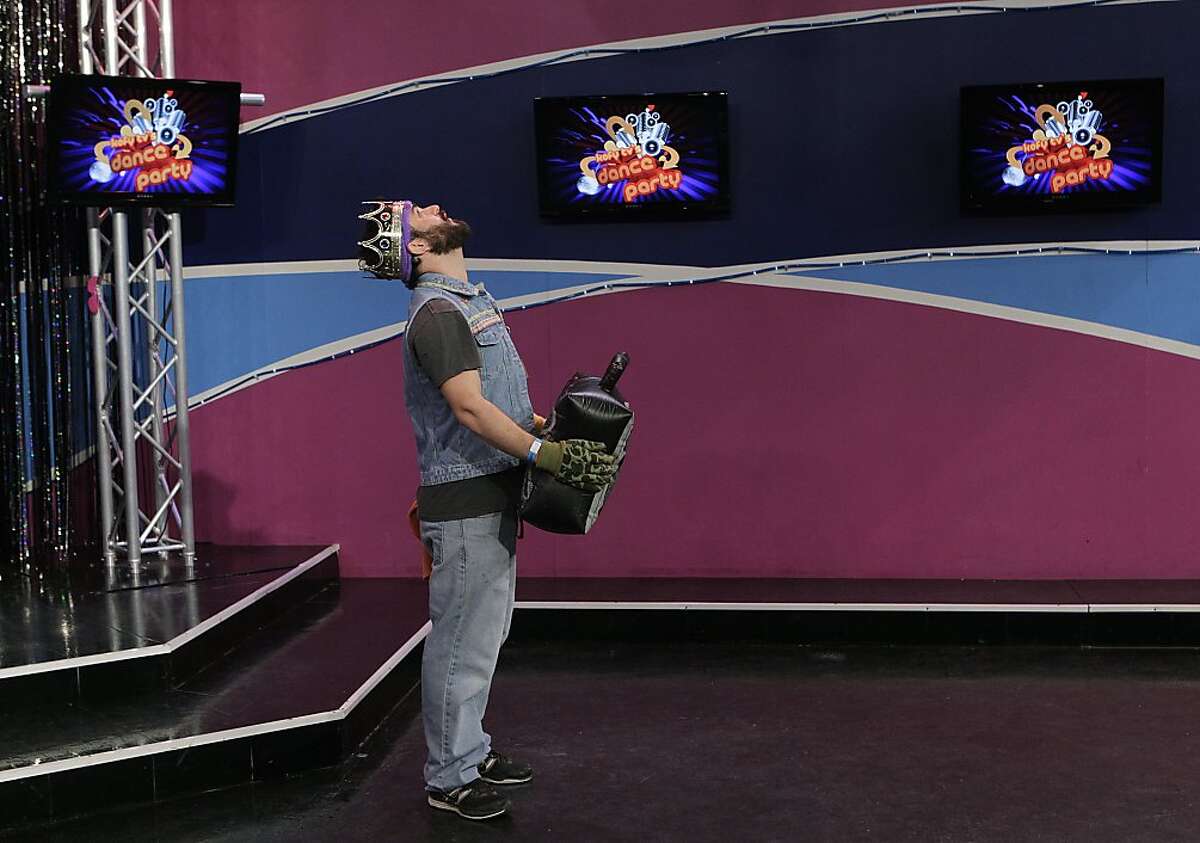 'Dance Party' turns TV viewers into stars