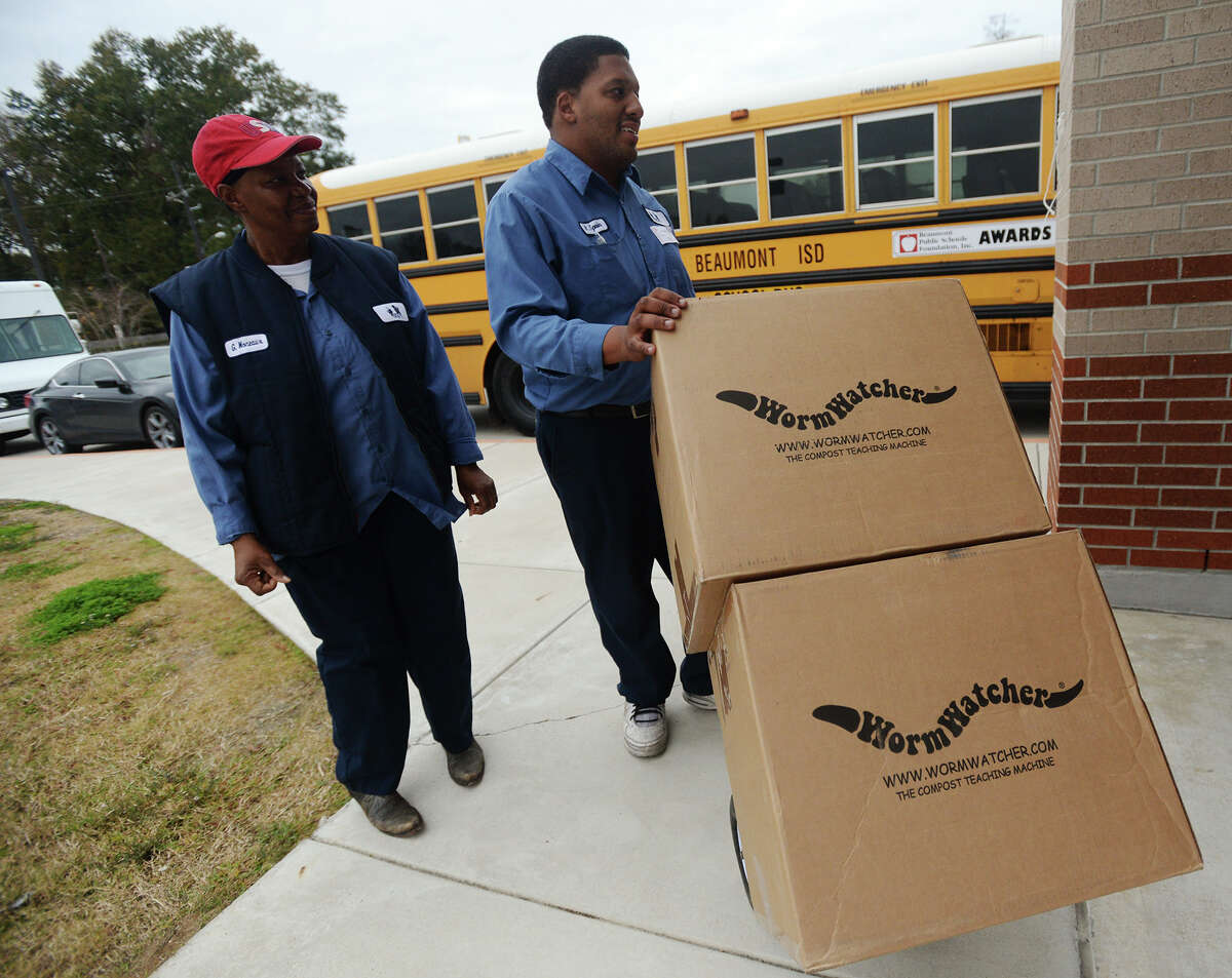 BISD teachers, student receive $6K in grants