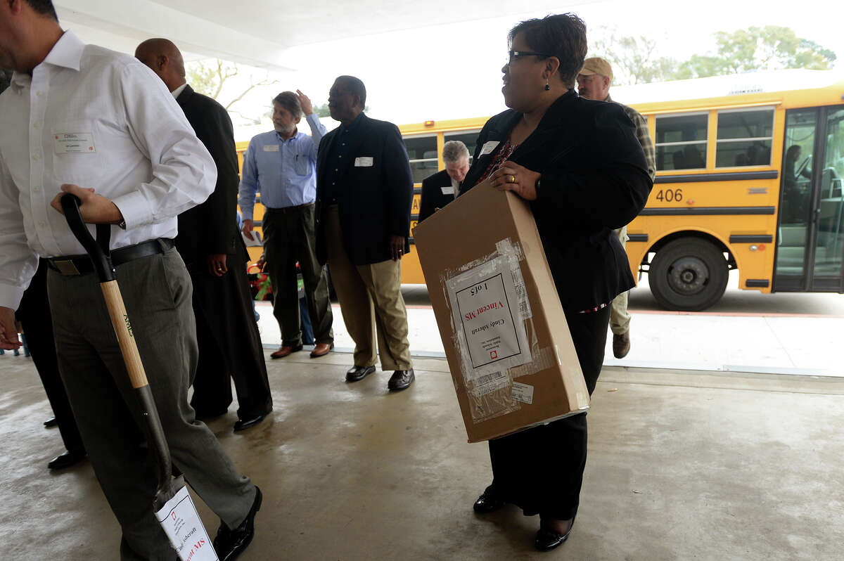 BISD teachers, student receive $6K in grants