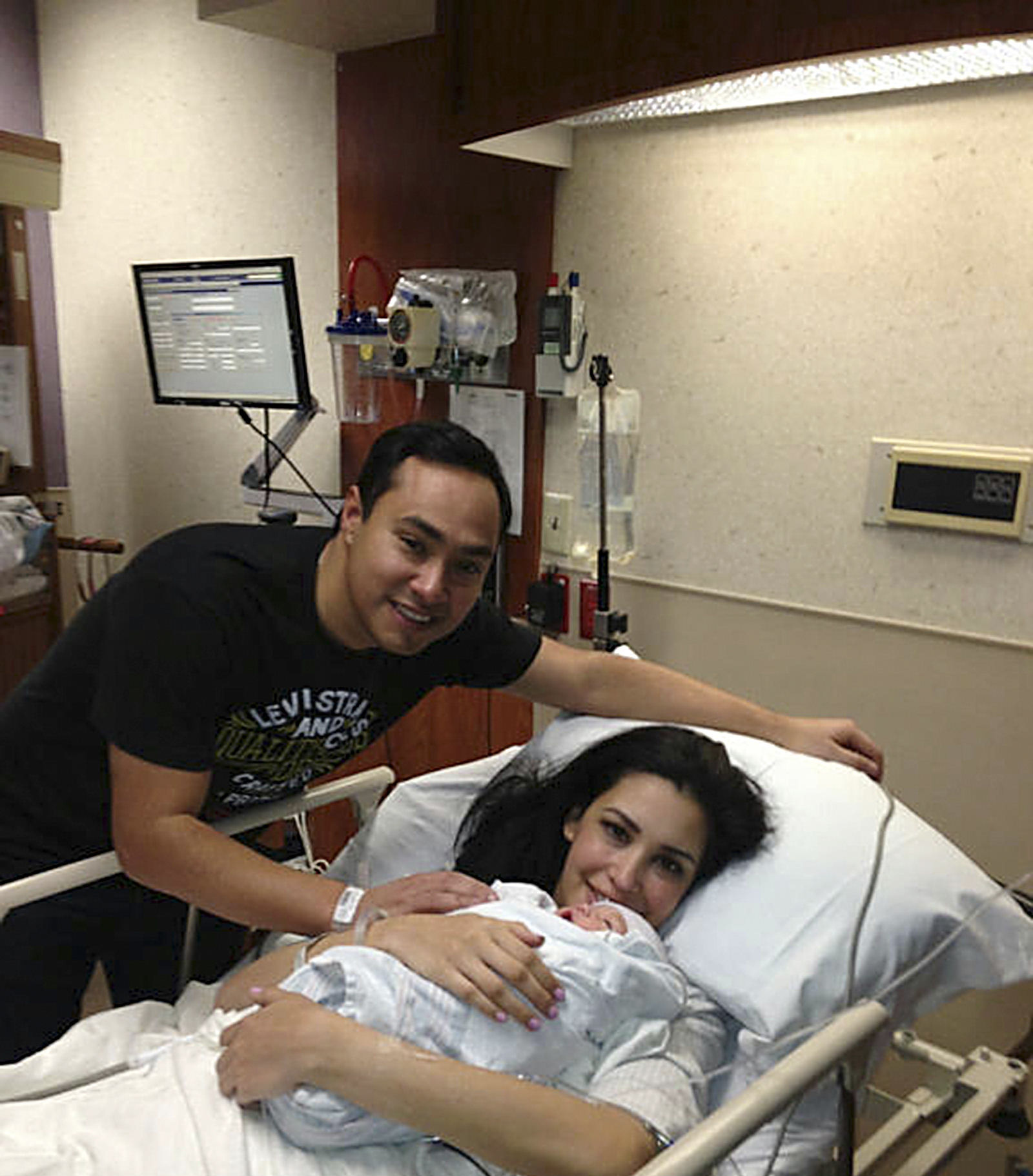 Rep. Castro, wife celebrate first child