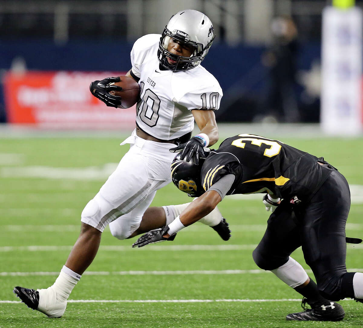 Bears' D can't stop UT commit Heard