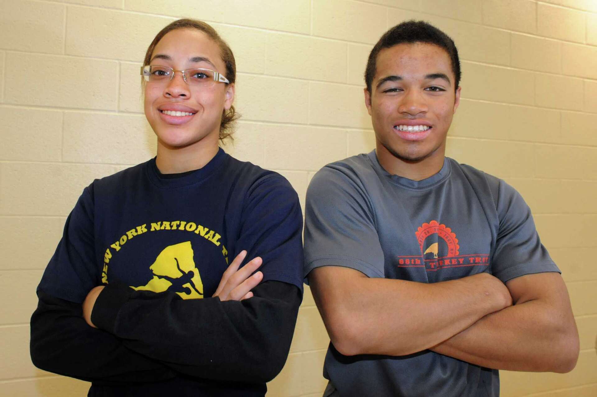 Siblings fuel each other's mat success