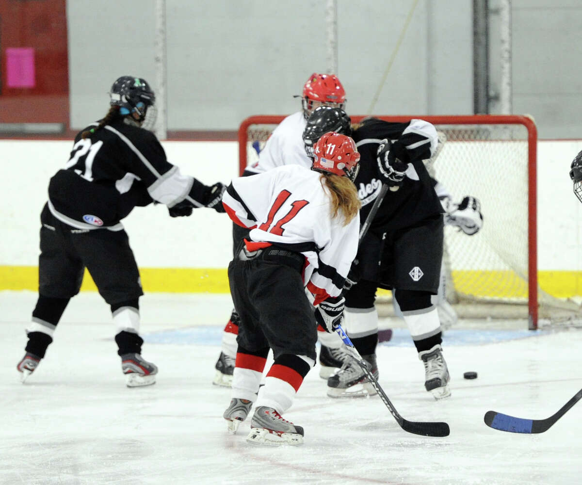 Greenwich High girls hockey team falls to North Haven/Cheshire/Amity