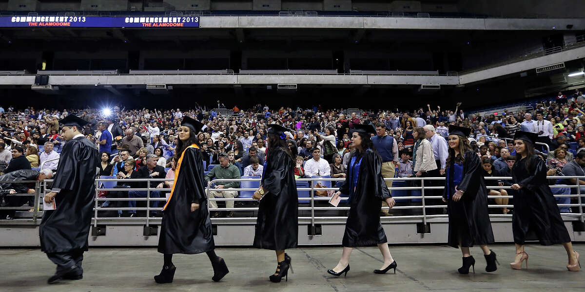 UTSA's December grads all smiles at commencement