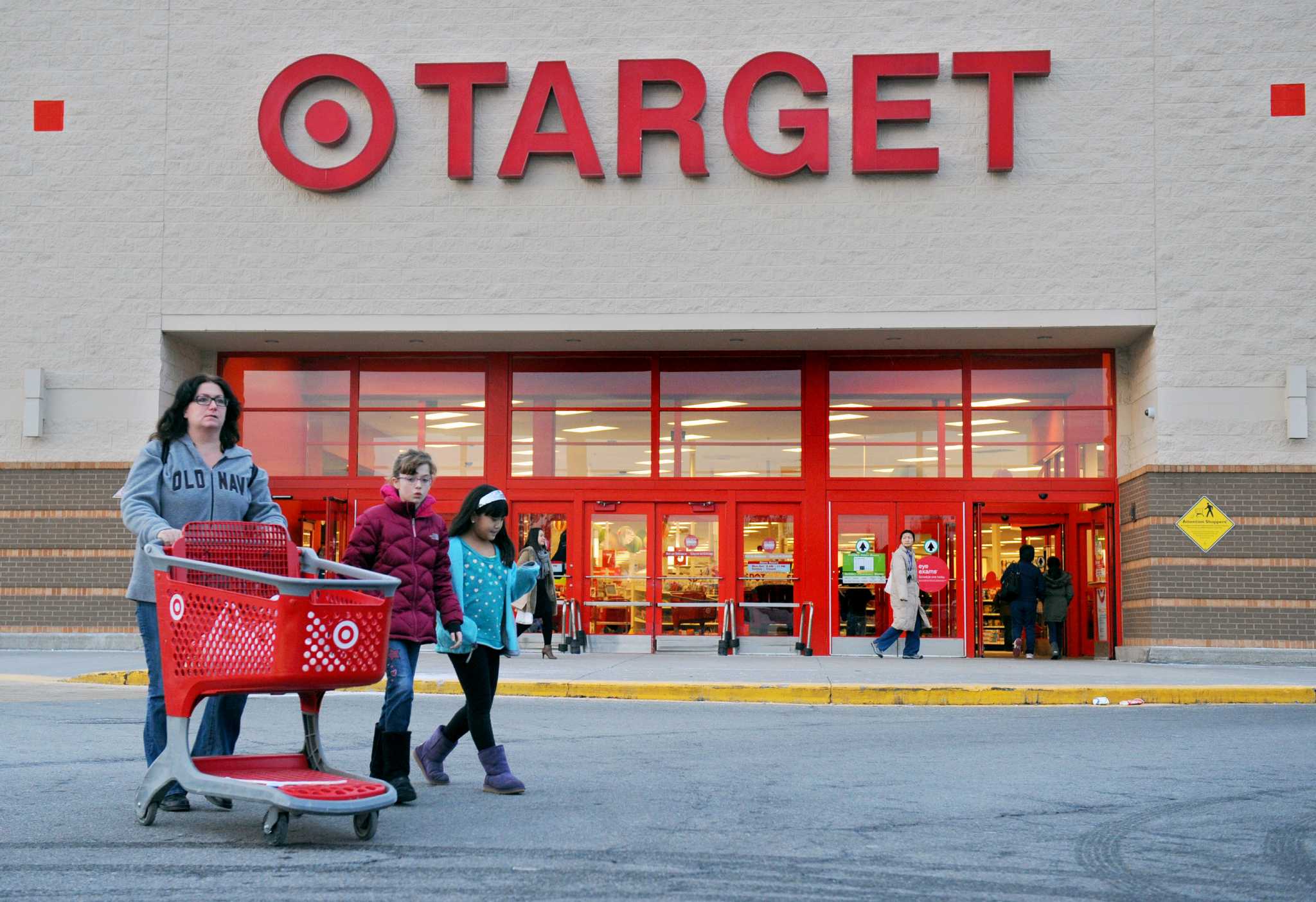 Chase restricts cards affected by Target breach