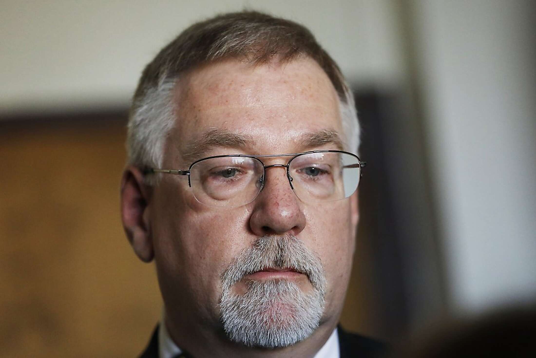 Brain-dead Oakland teen could be moved to new hospital