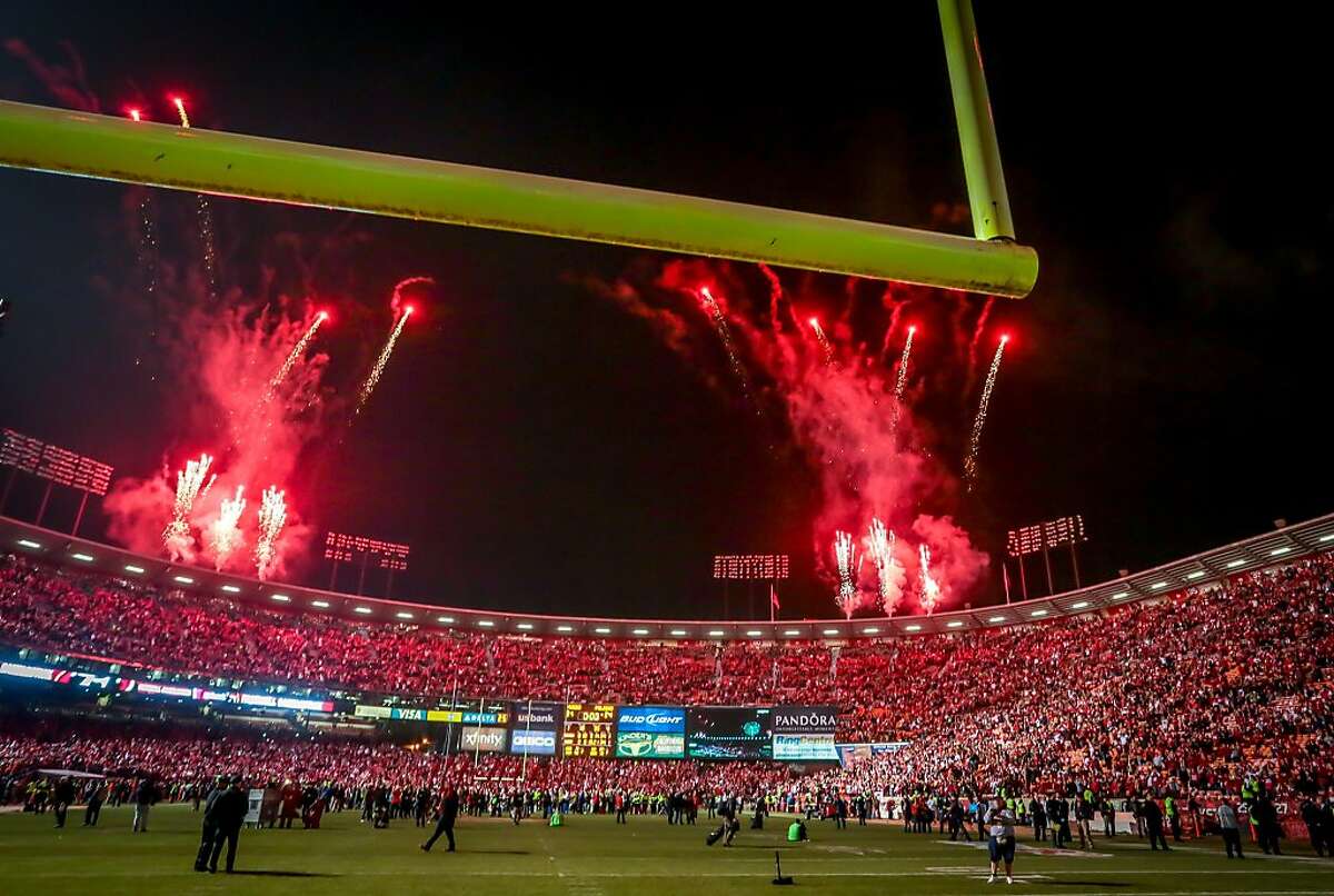 Interception return helps 49ers clinch playoff berth