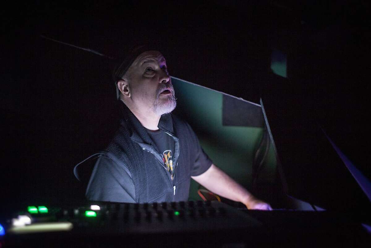 Laserium shows reborn at Chabot center