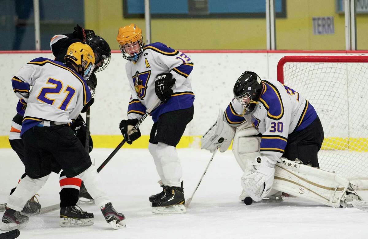 Westhill boys hockey tops Stamford