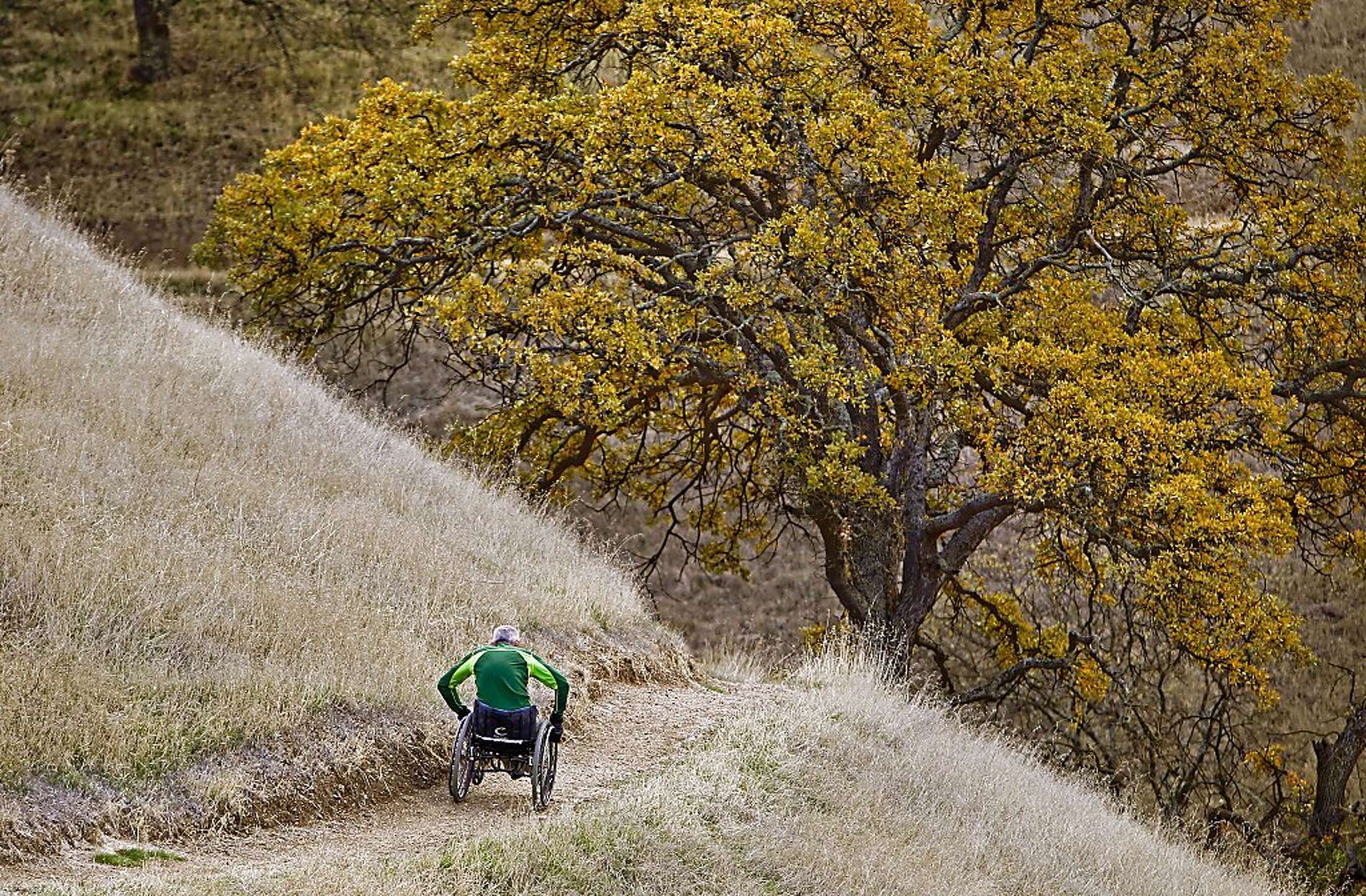 Wheelchair hiker plans new attempt at Sierra