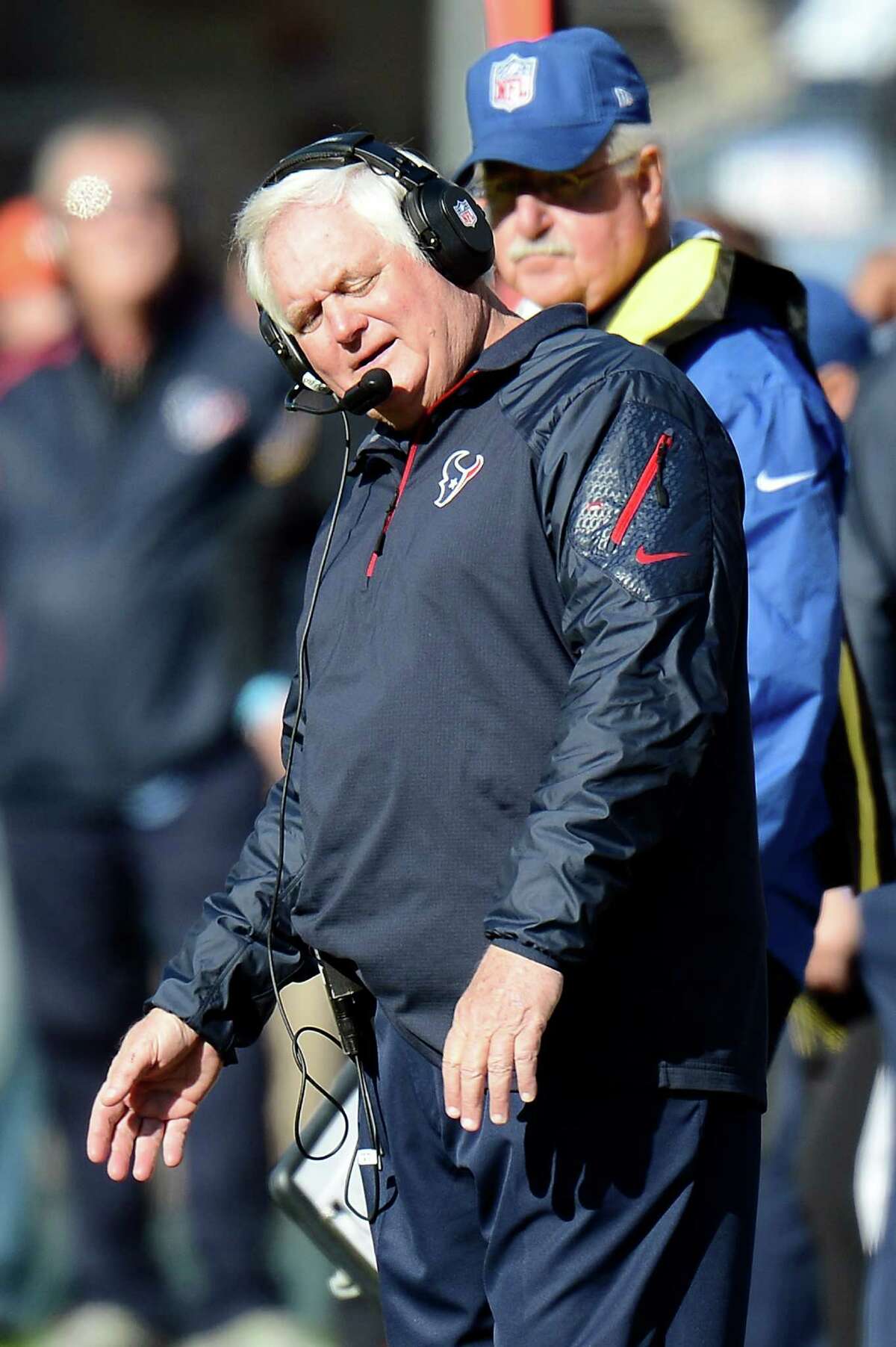 Reports: Wade Phillips interviewing with Denver Broncos