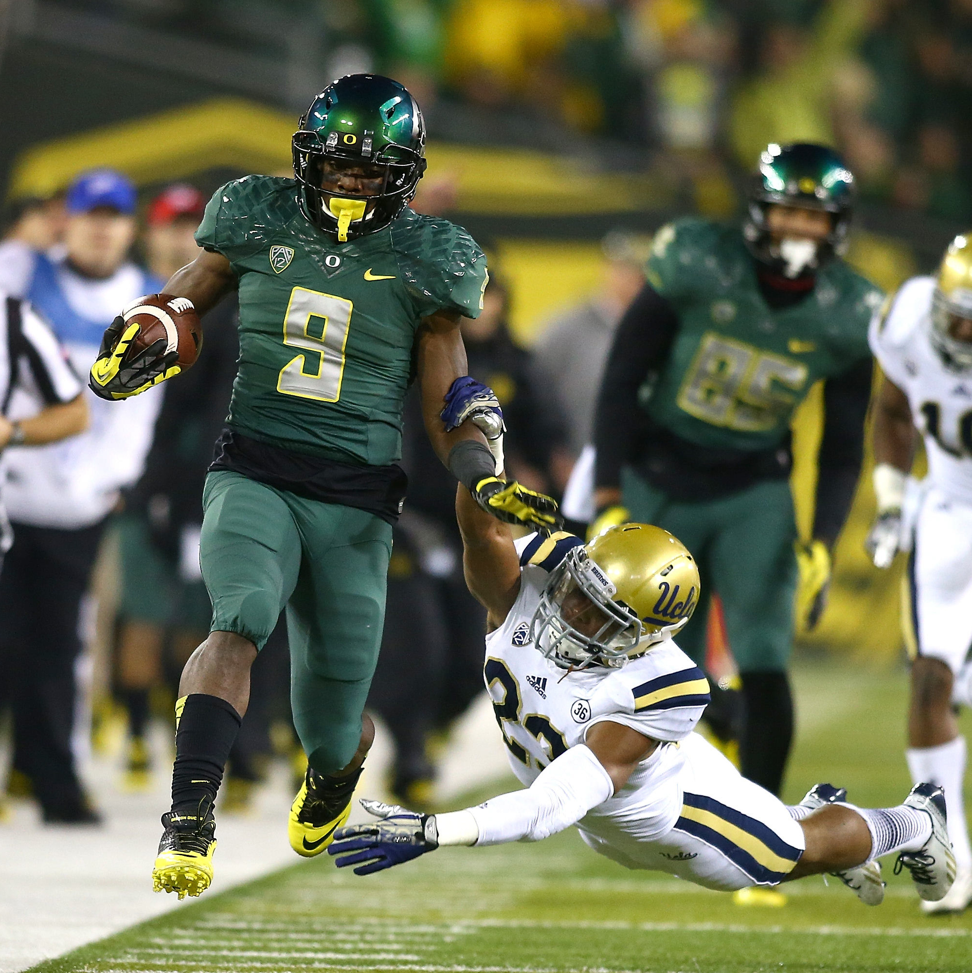 Oregon on offense breakdown
