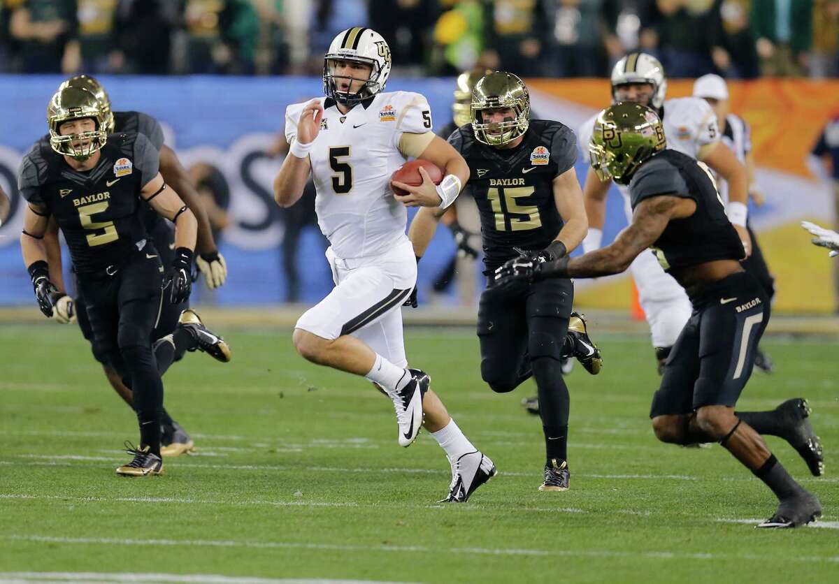BCS bomb: Baylor upset by UCF in Fiesta Bowl