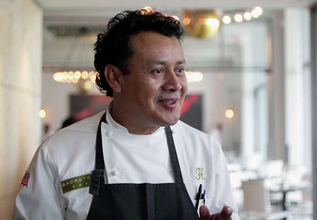 Caracol brings dreams of sea to the table