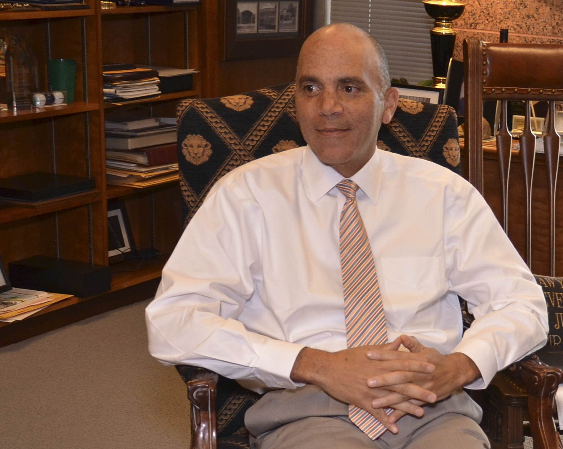 Texas needs new way of picking judges