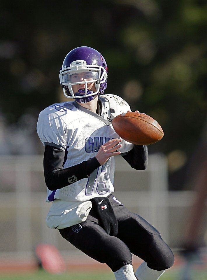 Chronicle Metro Area's top regional football players