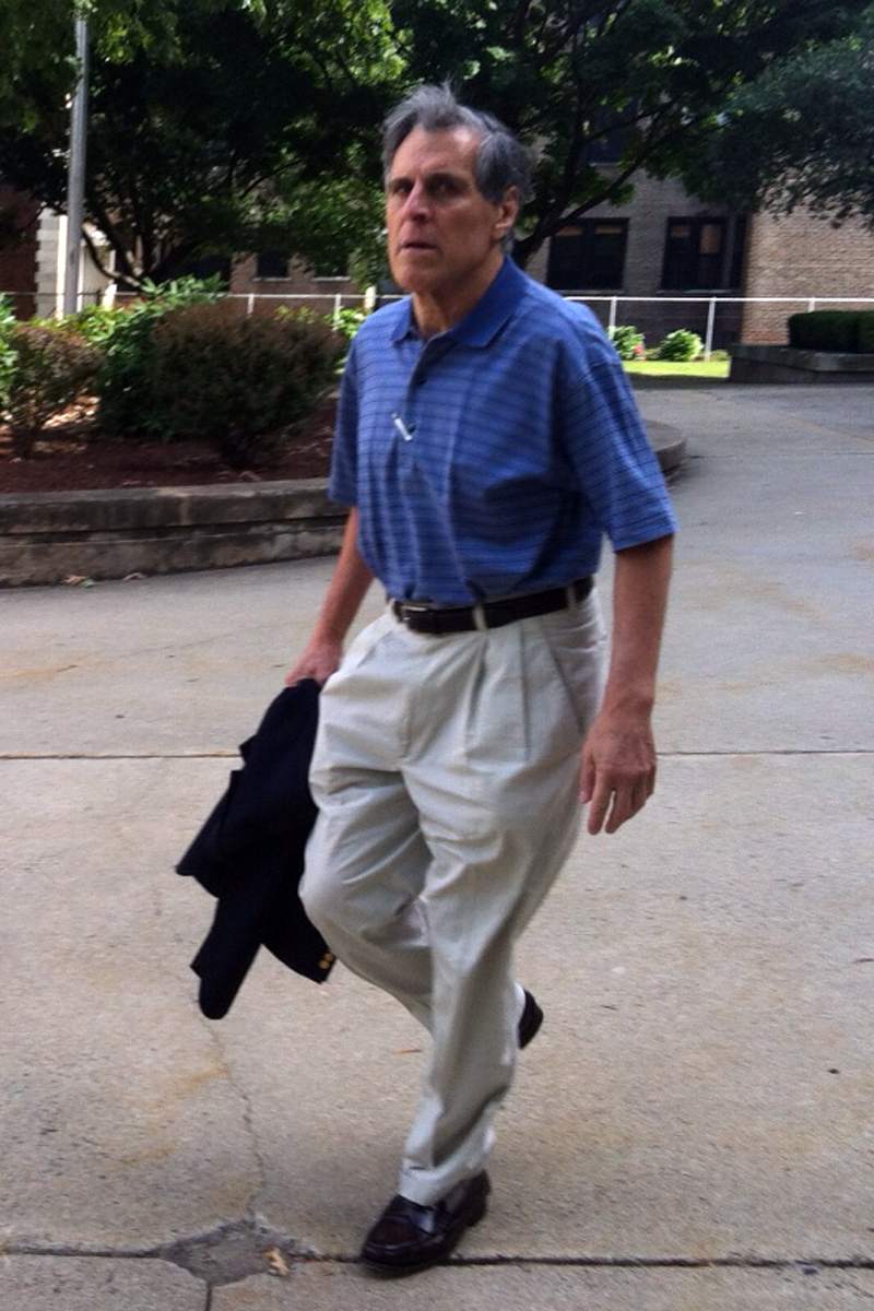 Lawyer admits guilt in $4 million scam